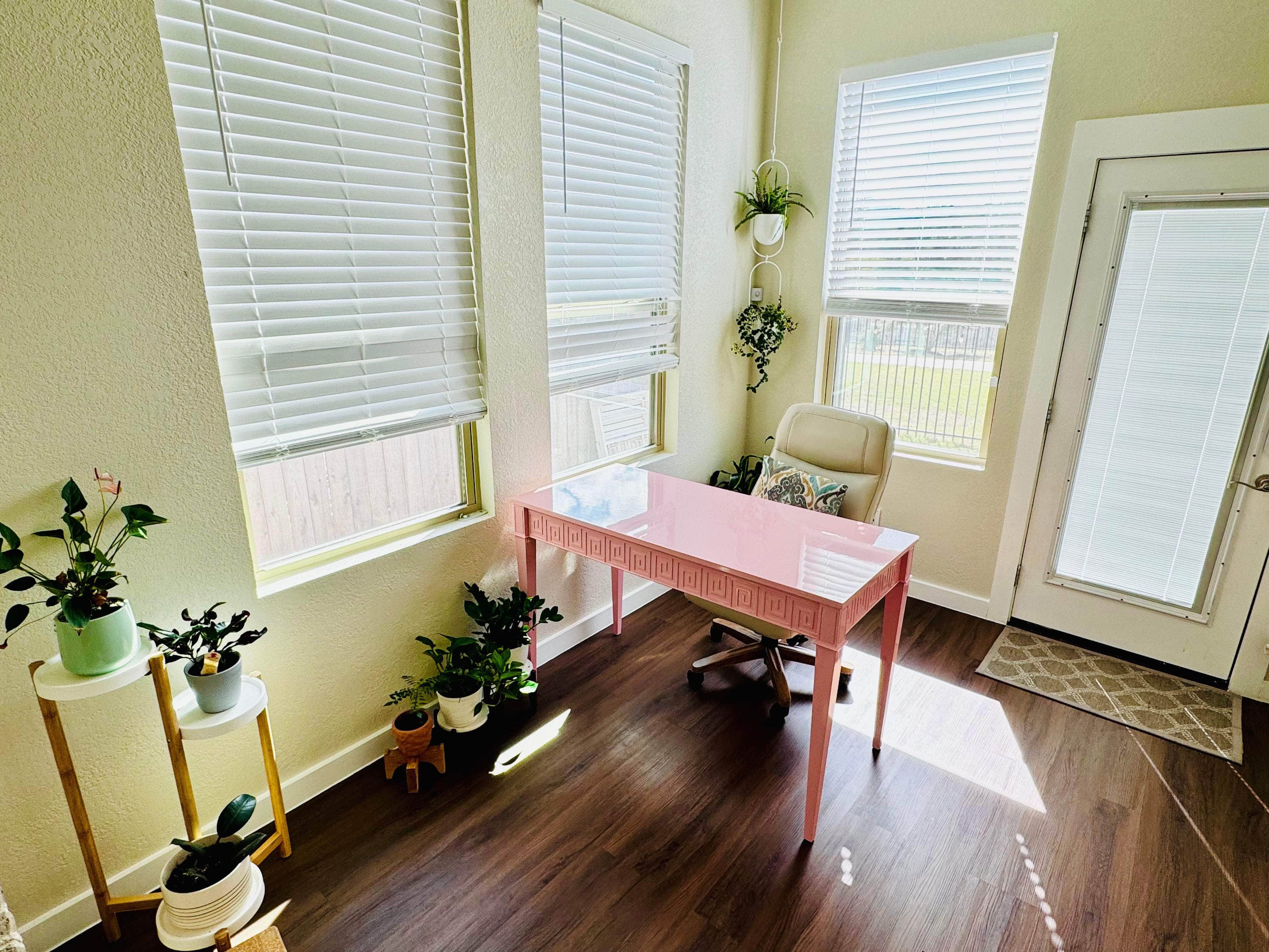 Athens Console Table With Greek Key Details