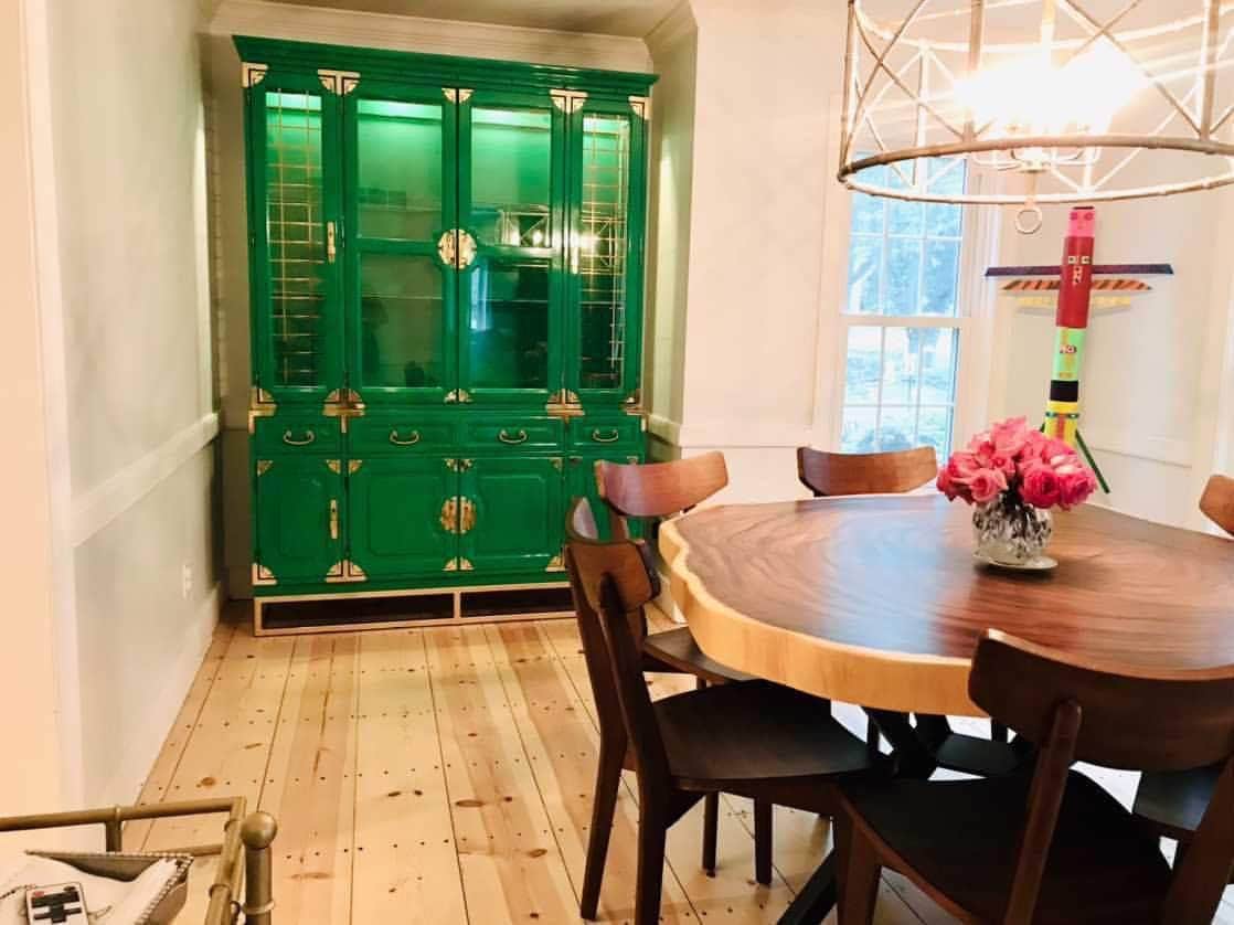 Vintage Bernhardt China Cabinet - Lacquered